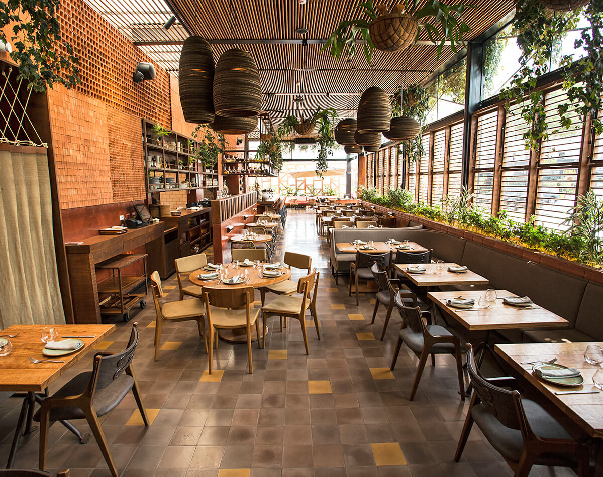 Restaurante Mayta con Mosaicos Empastados Unicolor - Casa Rossello